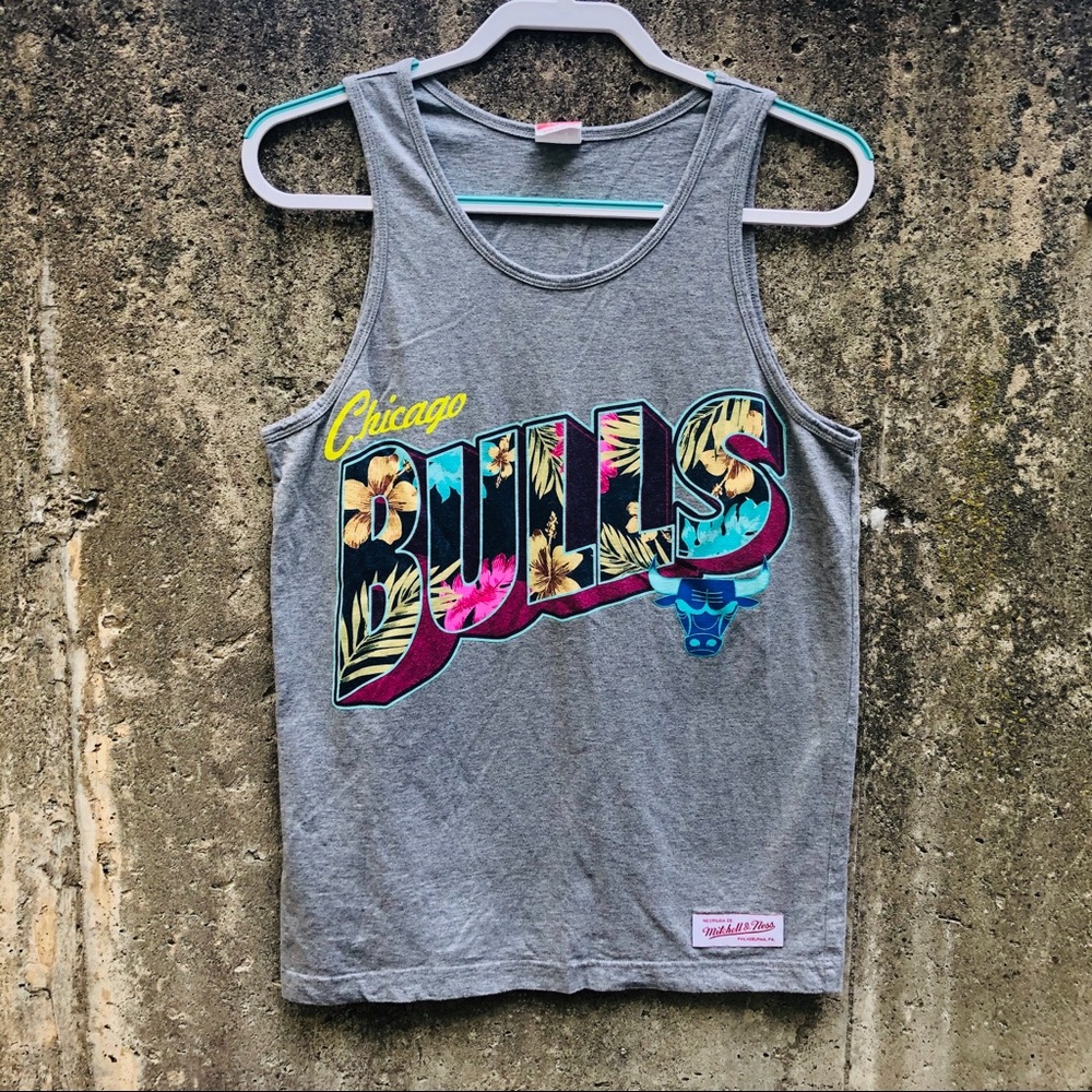 Women’s Mitchell & Ness Bulls Tank - Gem